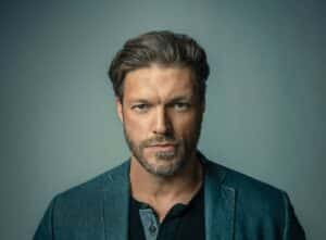 Edge WWE: Biography, Young, Age, Height, Real Name, Career, Wife, Kids ...